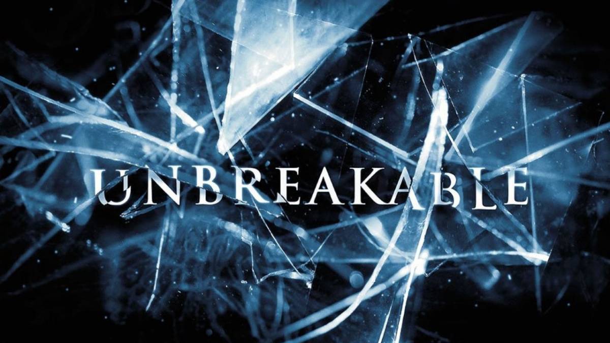 Unbreakable (2000) - Superhero Movies
